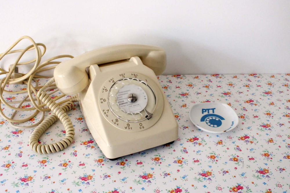 ta mère la kitsch - brocante en ligne